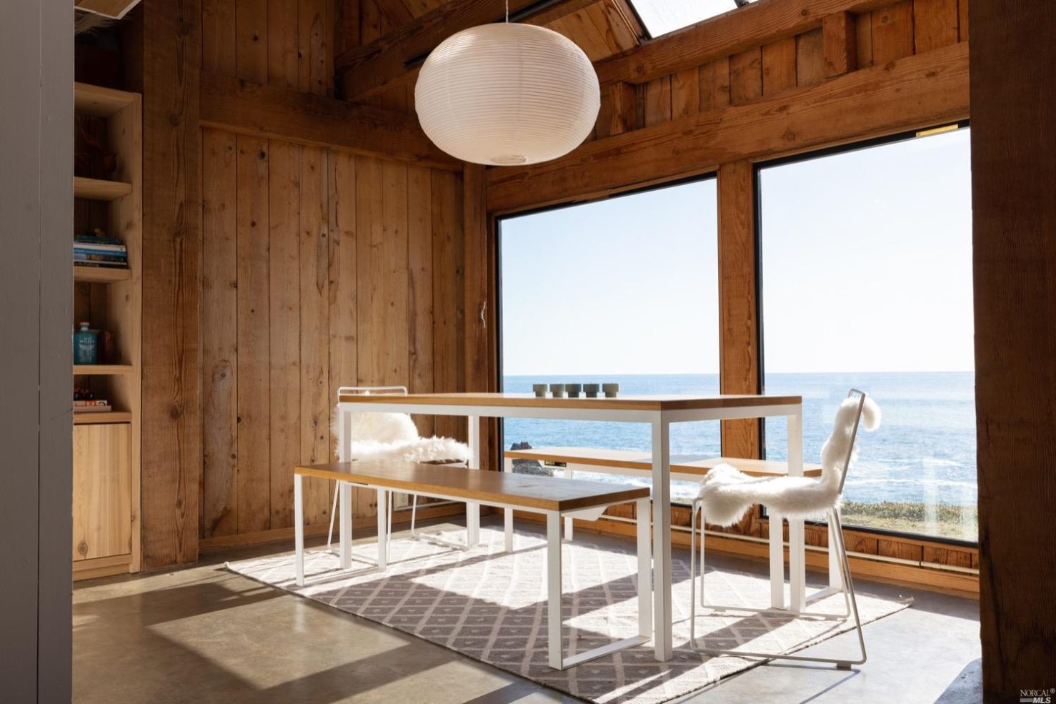 A clifftop Sea Ranch condo asks for $1.7m - The Spaces