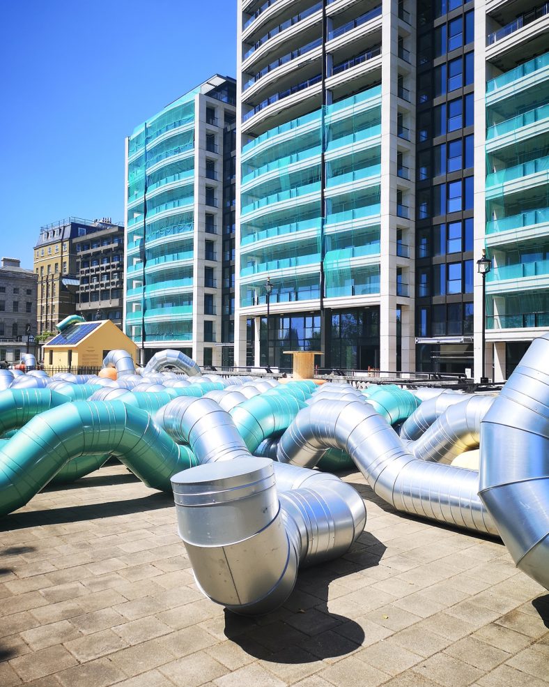Holly Hendry's 'Slackwater' sculpture weaves its way across the roof of ...