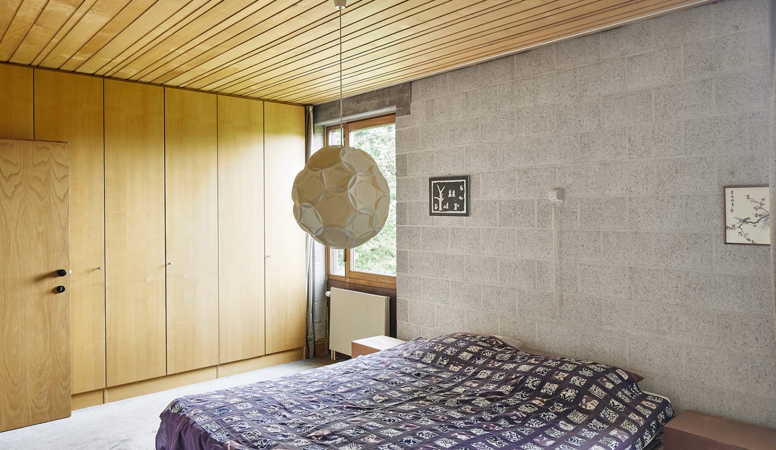 A 1970s brutalist home outside of Leuven asks for €795k - The Spaces