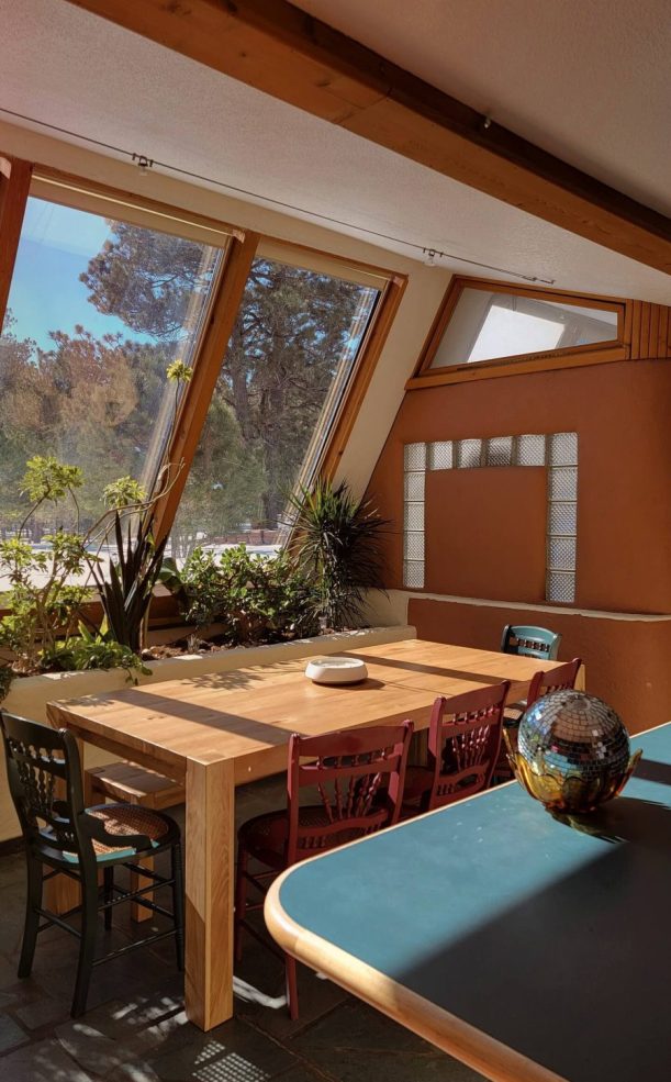 An artist's viral Colorado Earthship is for rent on Airbnb - The Spaces