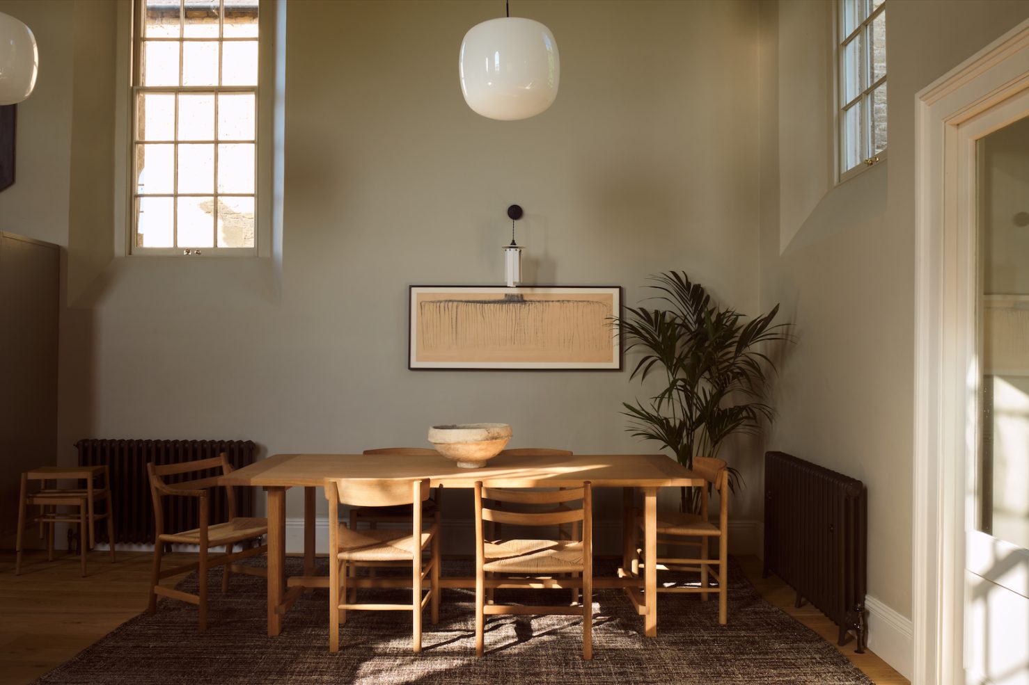 A renovated chapel hits the market in the Cotswolds - The Spaces