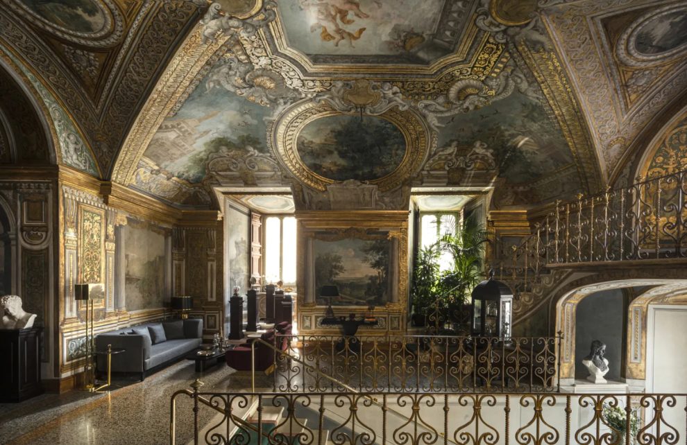 Venice’s oldest palazzo opens a fresh set of art-themed hotel suites ...