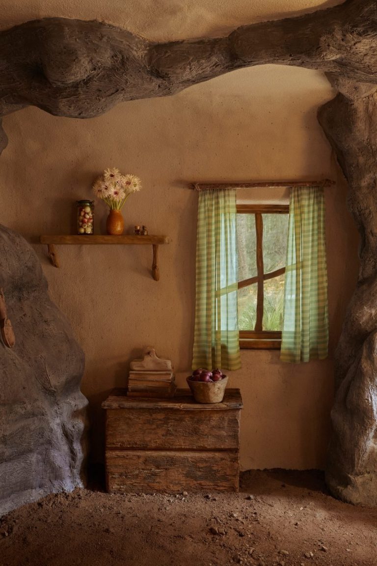 Spend the night at Shrek’s Scottish Swamp courtesy of Airbnb - The Spaces
