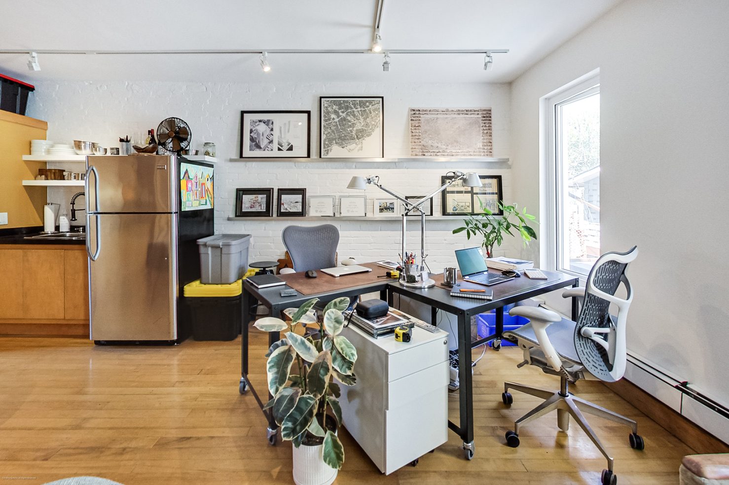 A downtown Toronto laneway home offers loft vibes and incredible ...