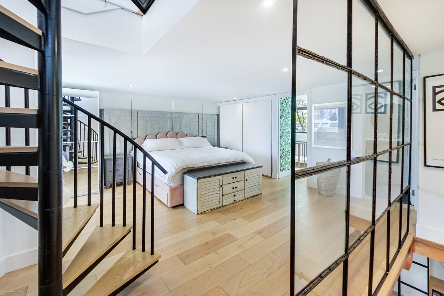 A downtown Toronto laneway home offers loft vibes and incredible ...