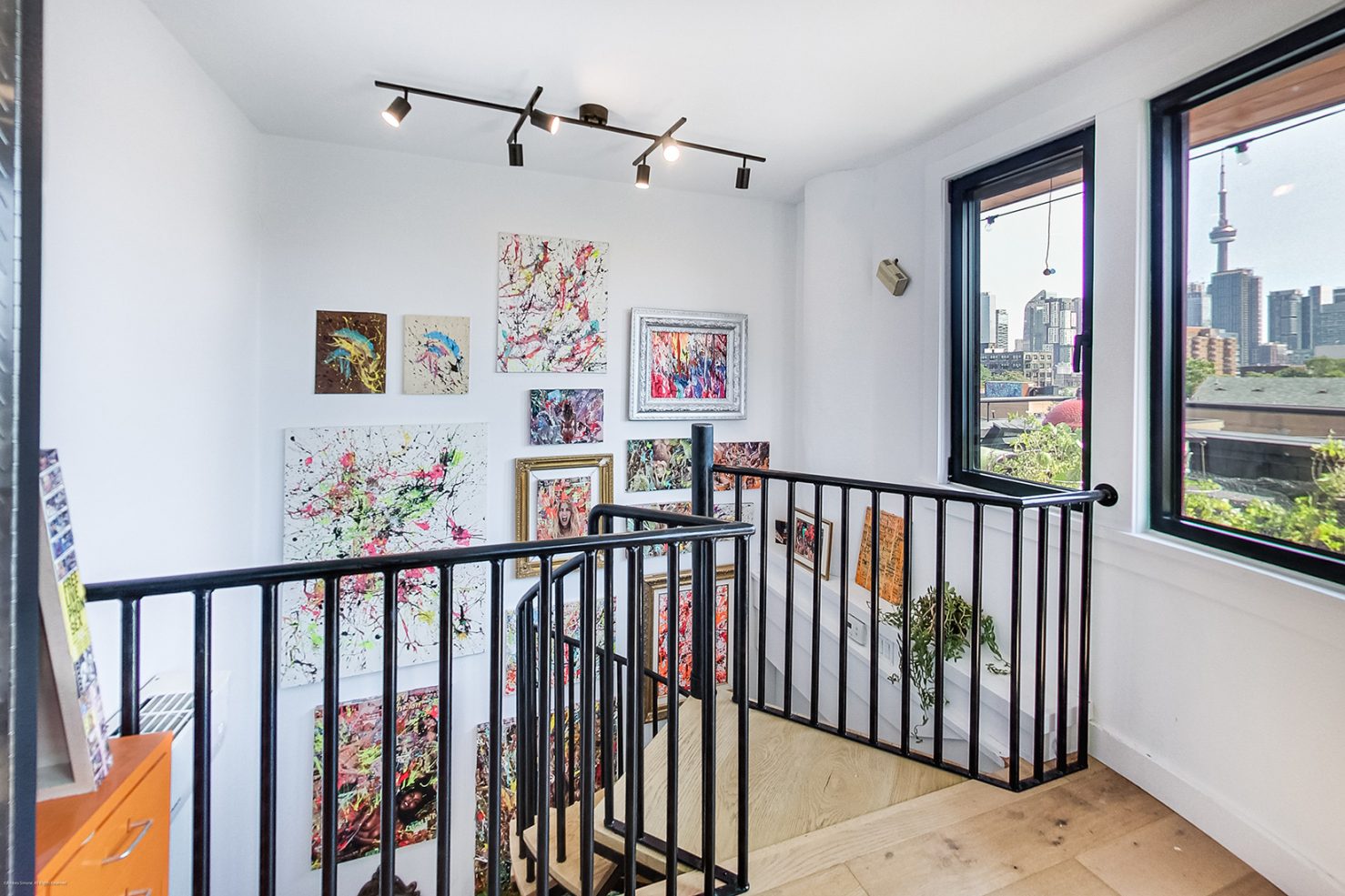 A downtown Toronto laneway home offers loft vibes and incredible ...