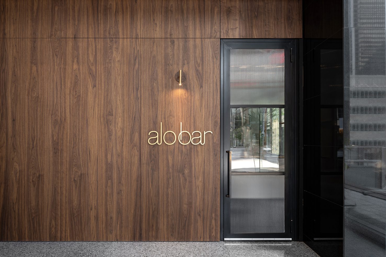 Monochrome plays a starring role at Toronto restaurant Alobar Downtown ...