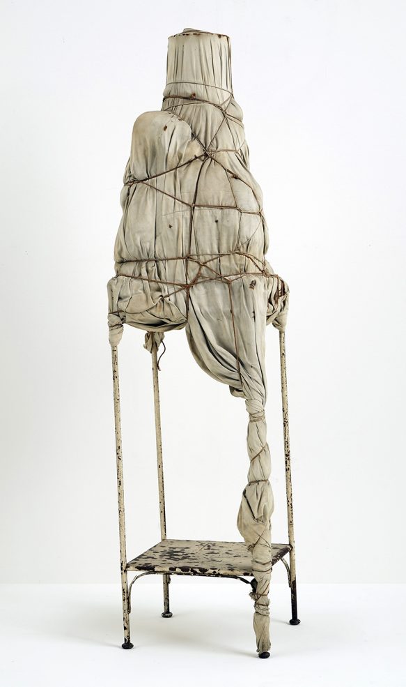 Christo and Jeanne-Claude’s iconic L’Arc de Triomphe artwork is set to ...