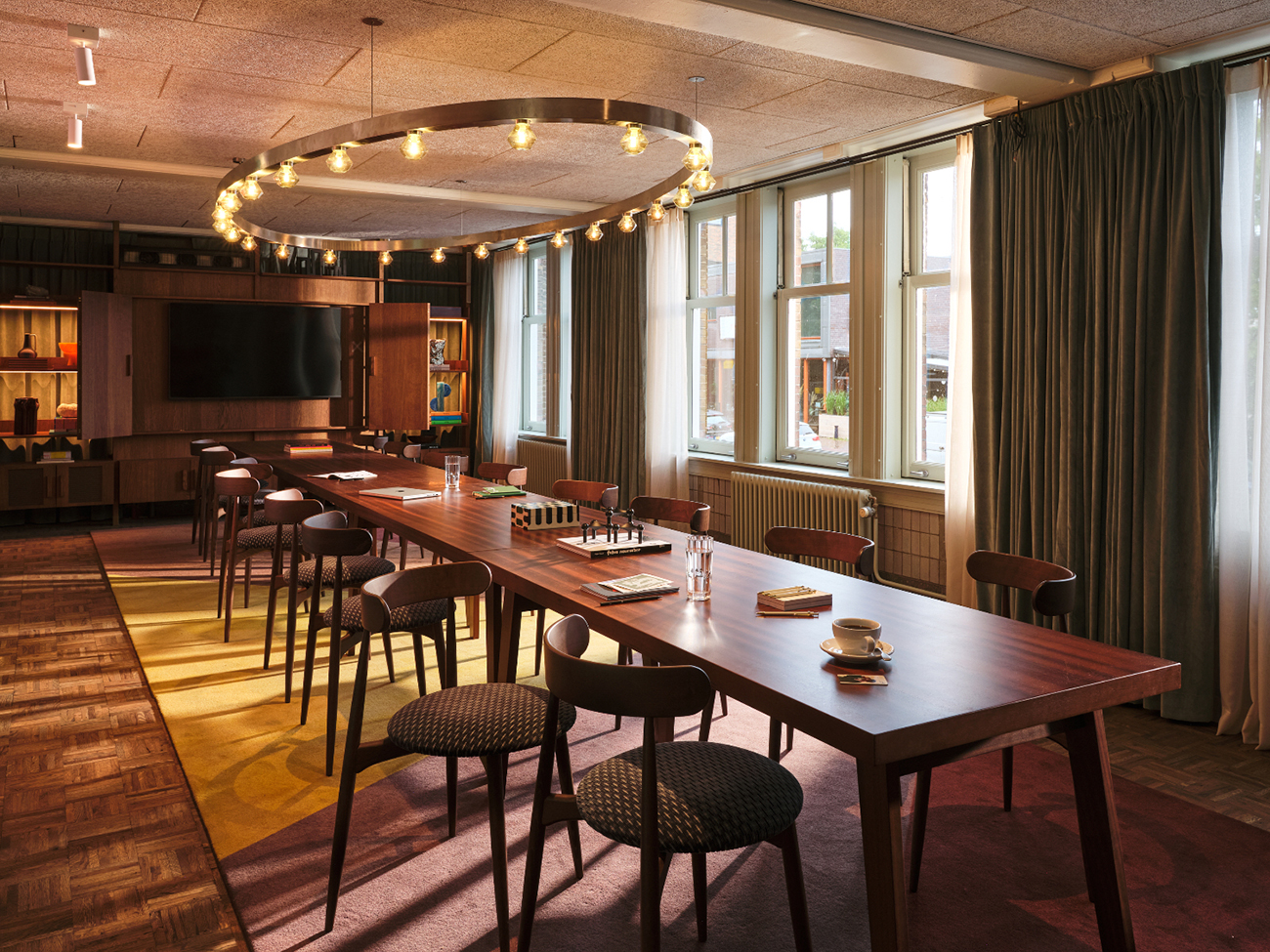 The Hoxton’s second Amsterdam outpost is a colourful affair - The Spaces