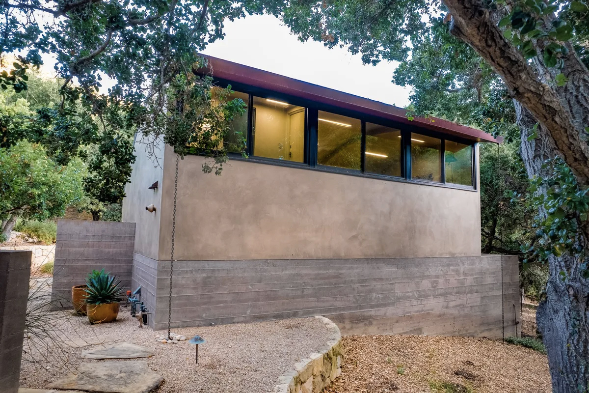 Curving California compound asks for $4.595m - The Spaces