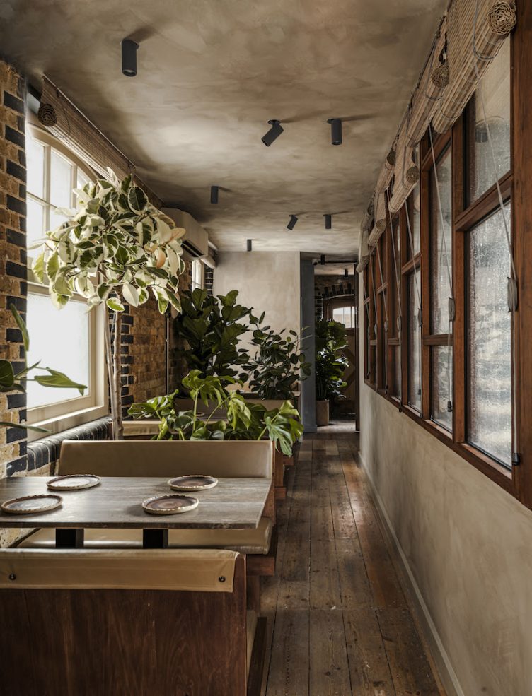 Kolae brings Old Town Bangkok to a London coach house