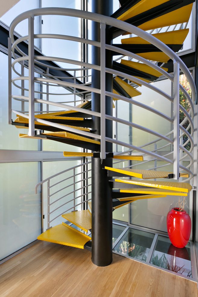 Pierre Koenig’s striking Schwartz House asks for $4.65m - The Spaces