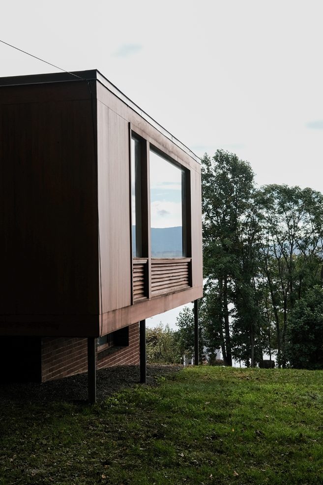 Philip Johnson’s Wolfhouse is for rent on Airbnb - The Spaces