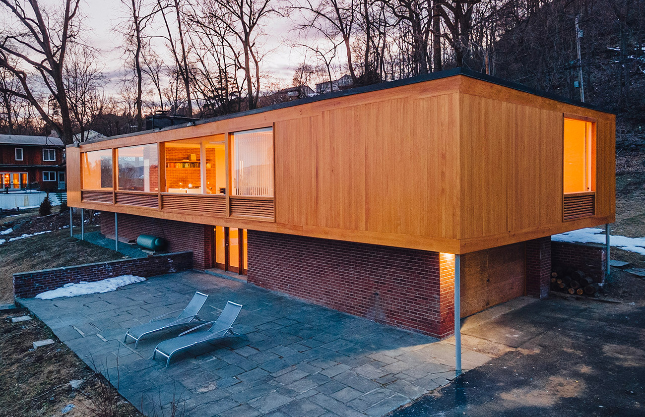 Philip Johnson’s Wolfhouse is for rent on Airbnb - The Spaces