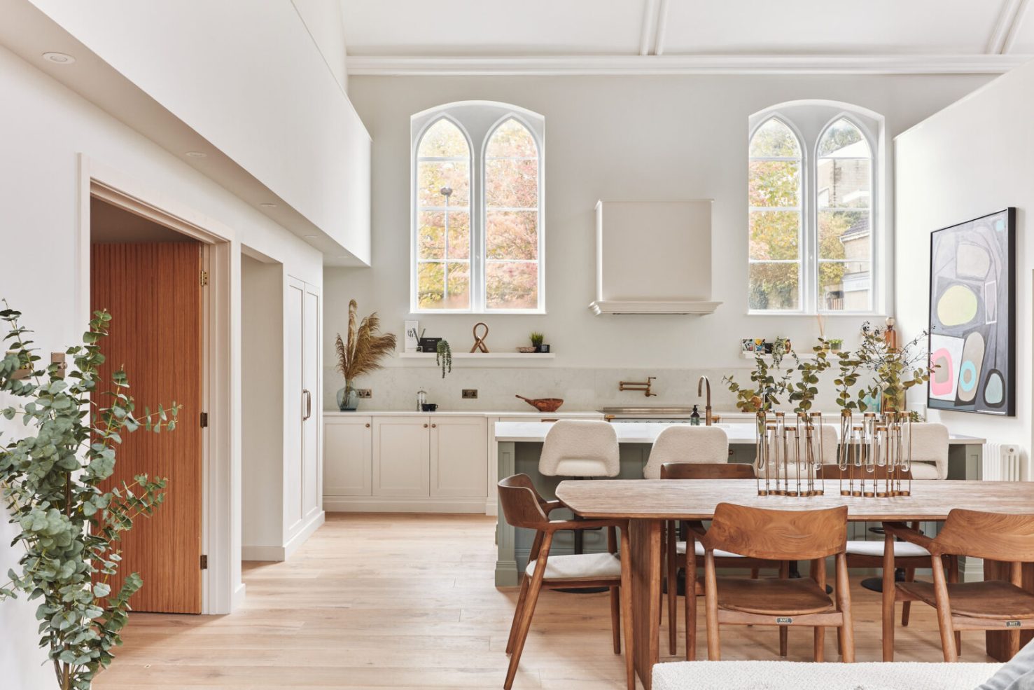 A converted church in Bath boasts gallery-like interiors and colourful ...
