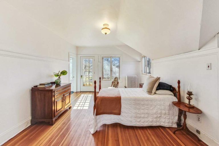 Frank Lloyd Wright's Hickox House is for sale - The Spaces
