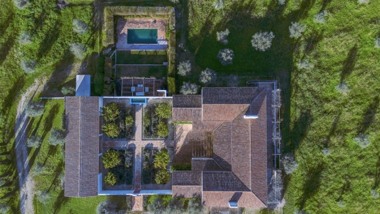 Peek inside this rural Alentejo farmhouse surrounded by walled gardens ...