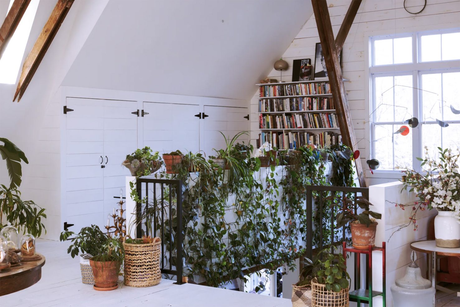 See inside a fashion designer’s converted Hudson Valley barn - The Spaces