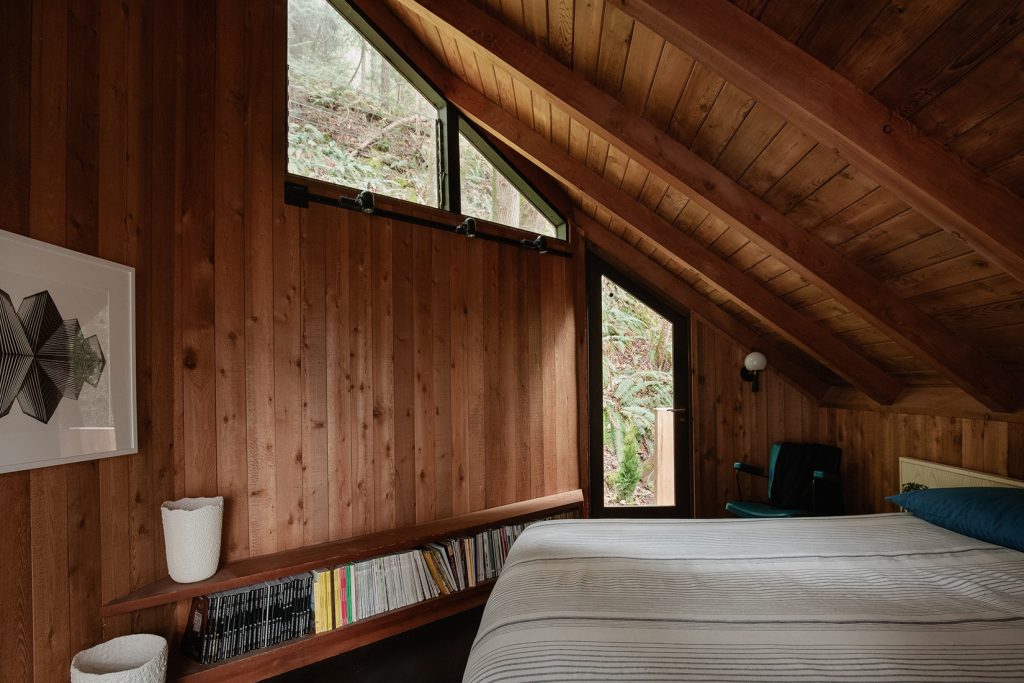 In West Vancouver, a mountainside treehouse home asks for $2.4m - The ...