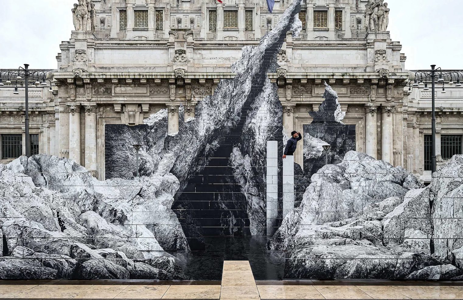 JR smashes a tunnel through Milan’s Stazione Centrale with a new mind ...
