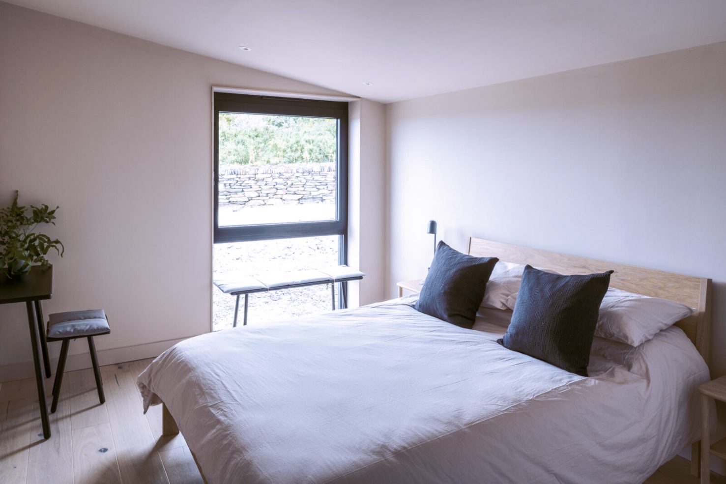 KOTO designs a cache of coastal cabins in Cornwall - The Spaces