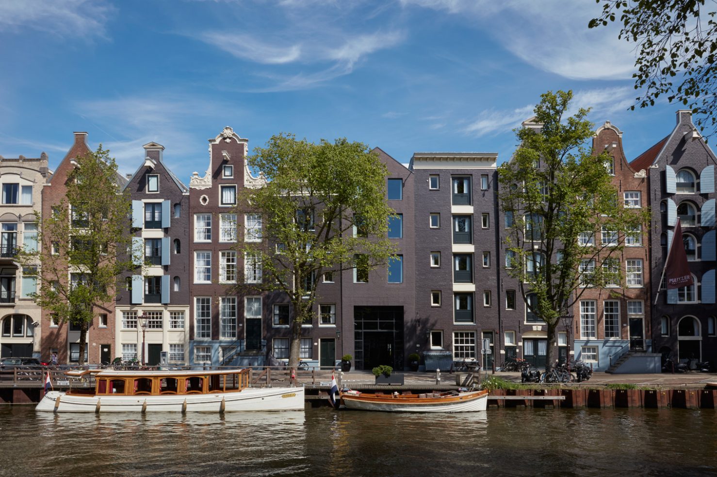 This Amsterdam hotel suite pays homage to the city’s floral heritage ...