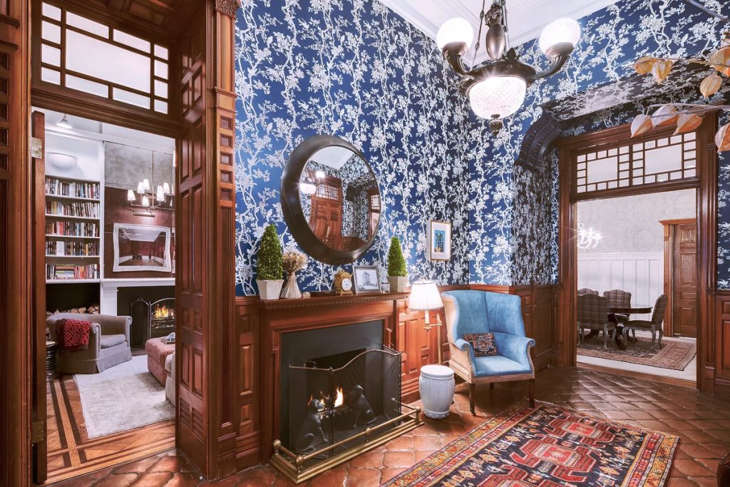 Peek inside Jessica Chastain's Gilded Age apartment - The Spaces