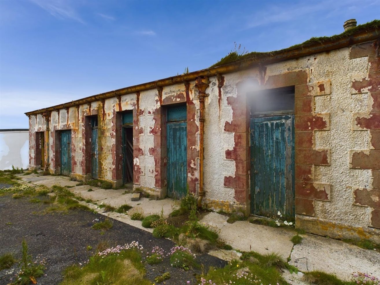 Live on an uninhabited Scottish island for £80,000 - The Spaces