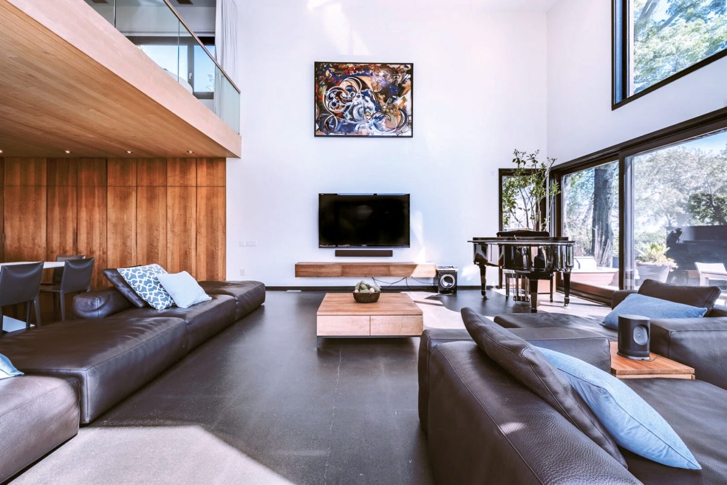 This lakefront Quebec home fuses heritage and modern design - The Spaces