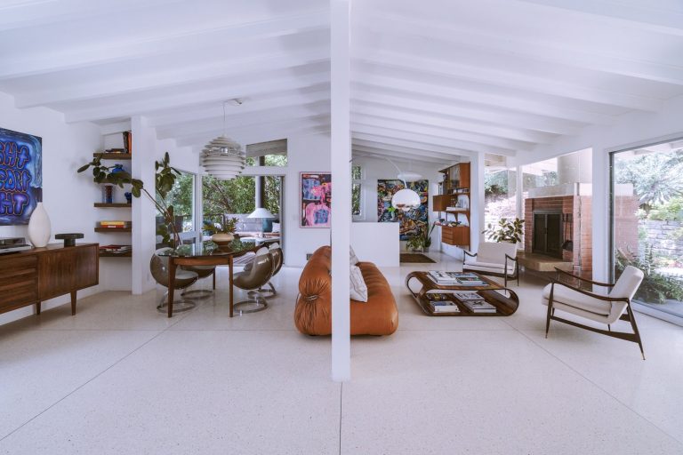 This Hollywood Hills home by David Hyun is a creative hideaway - The Spaces