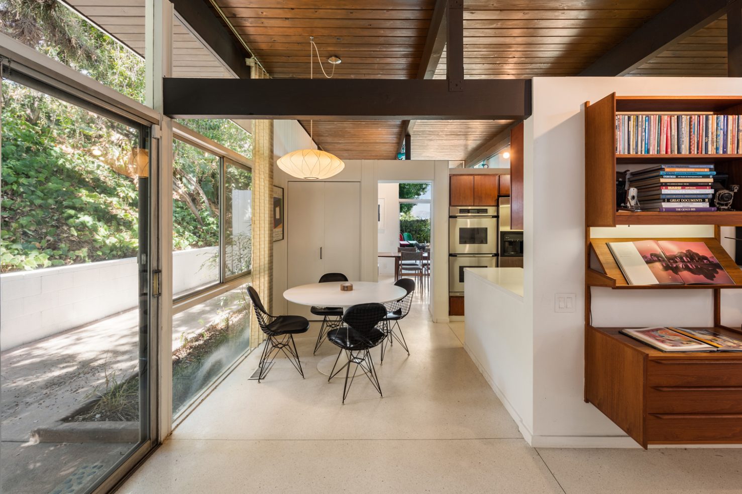 A. Quincy Jones's midcentury gem Calvin House is for sale - The Spaces