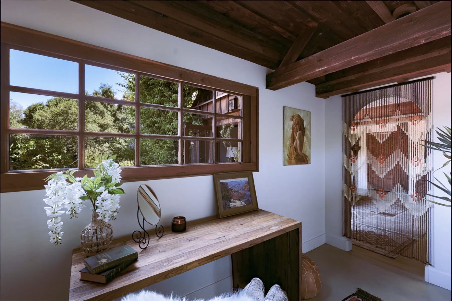 Peek inside a rustic 1970s Topanga Canyon home - The Spaces