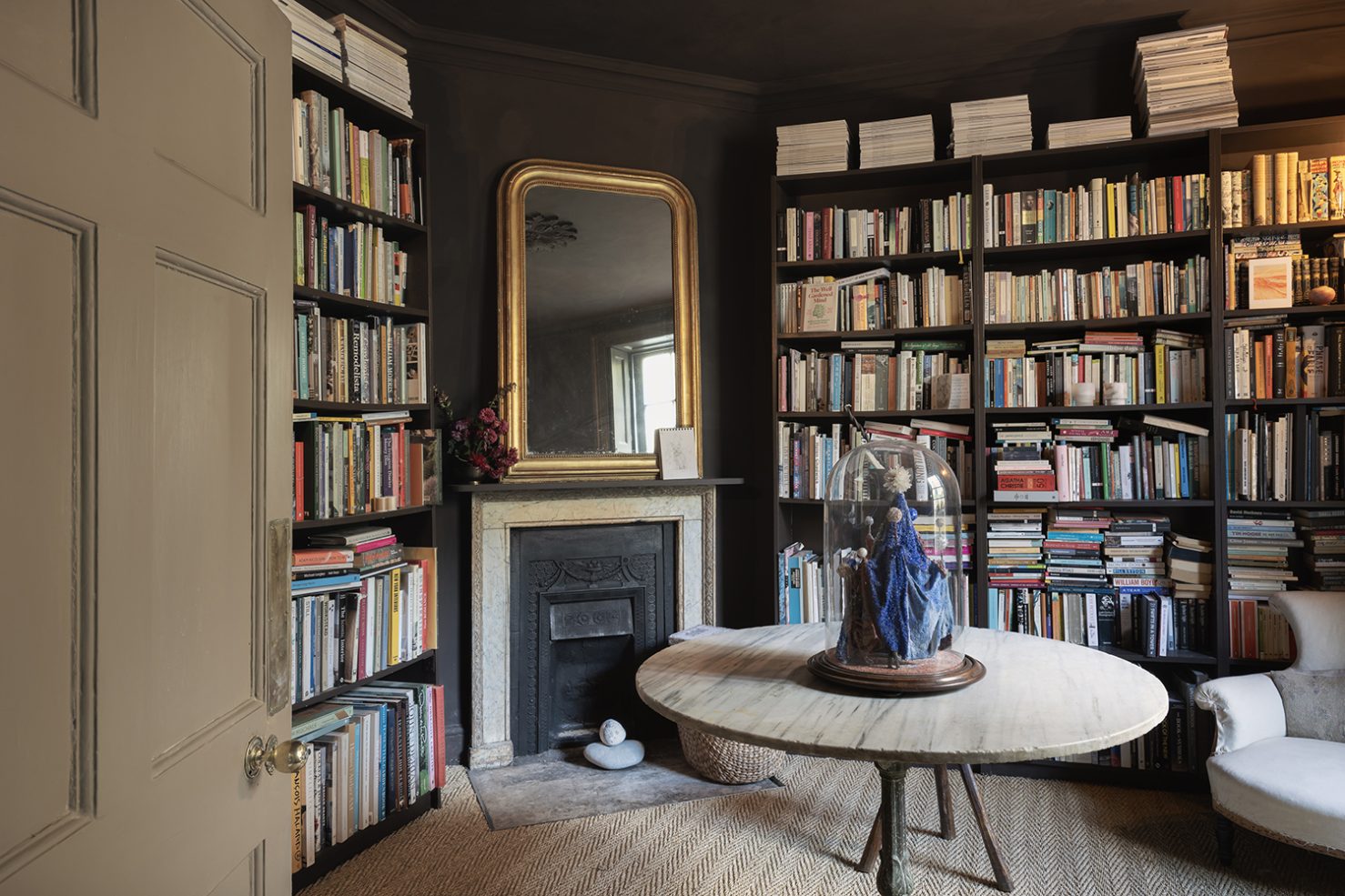 A pretty Georgian townhouse in Bath’s historic Miles Building asks £1 ...