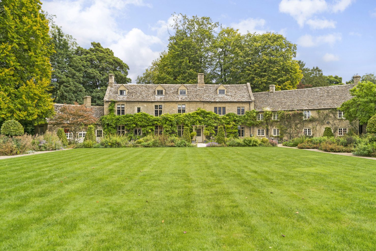 In Cirencester, Ready Token House blends modernity and tradition - The ...