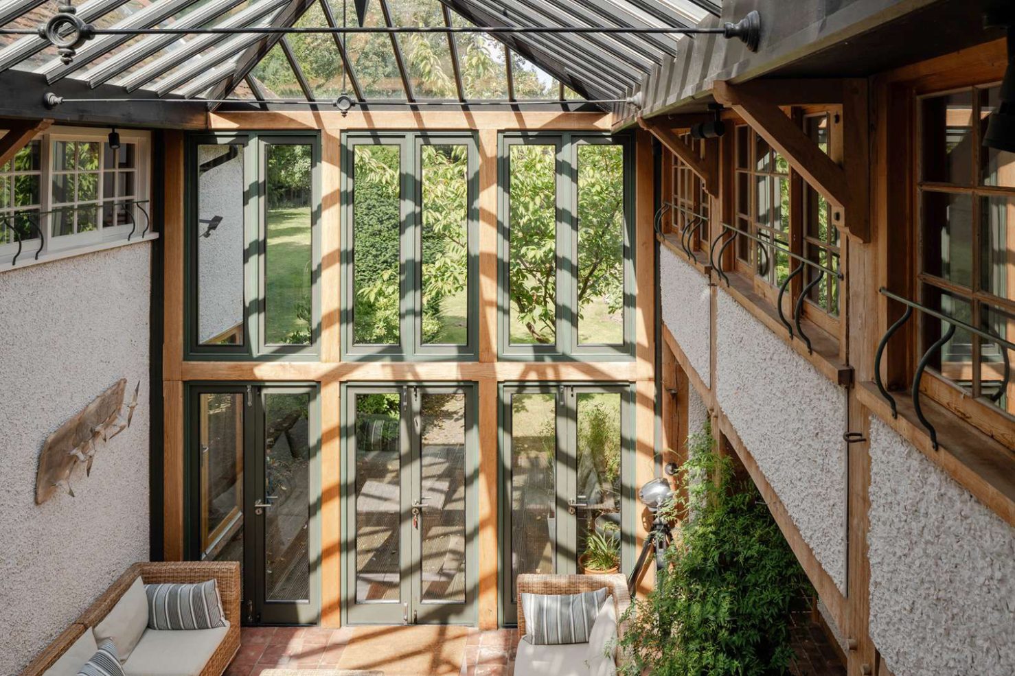 A Buckinghamshire barn conversion hits a high note - The Spaces