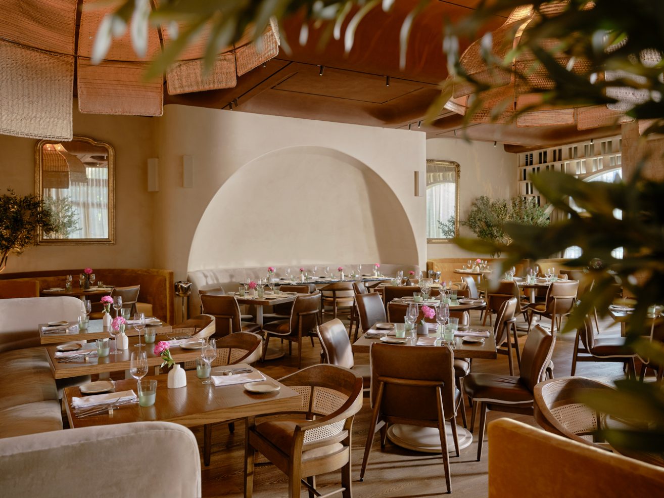This new Mediterranean restaurant in Miami has Michelin cred - The Spaces