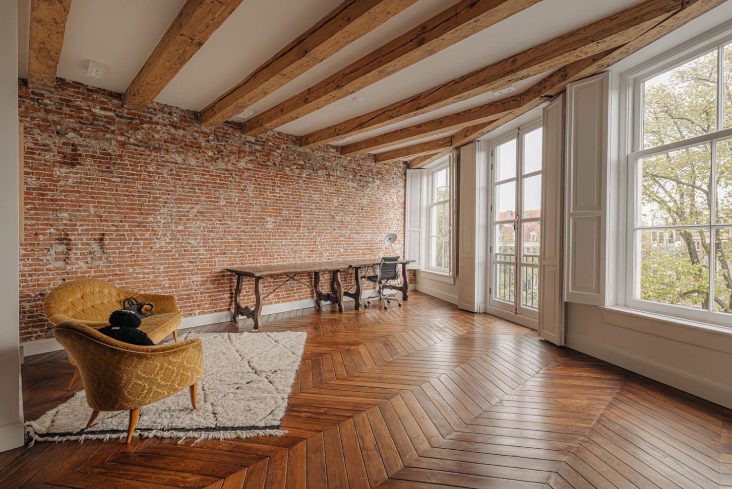 In Amsterdam, a historic canal-side home has undergone a revamp - The ...