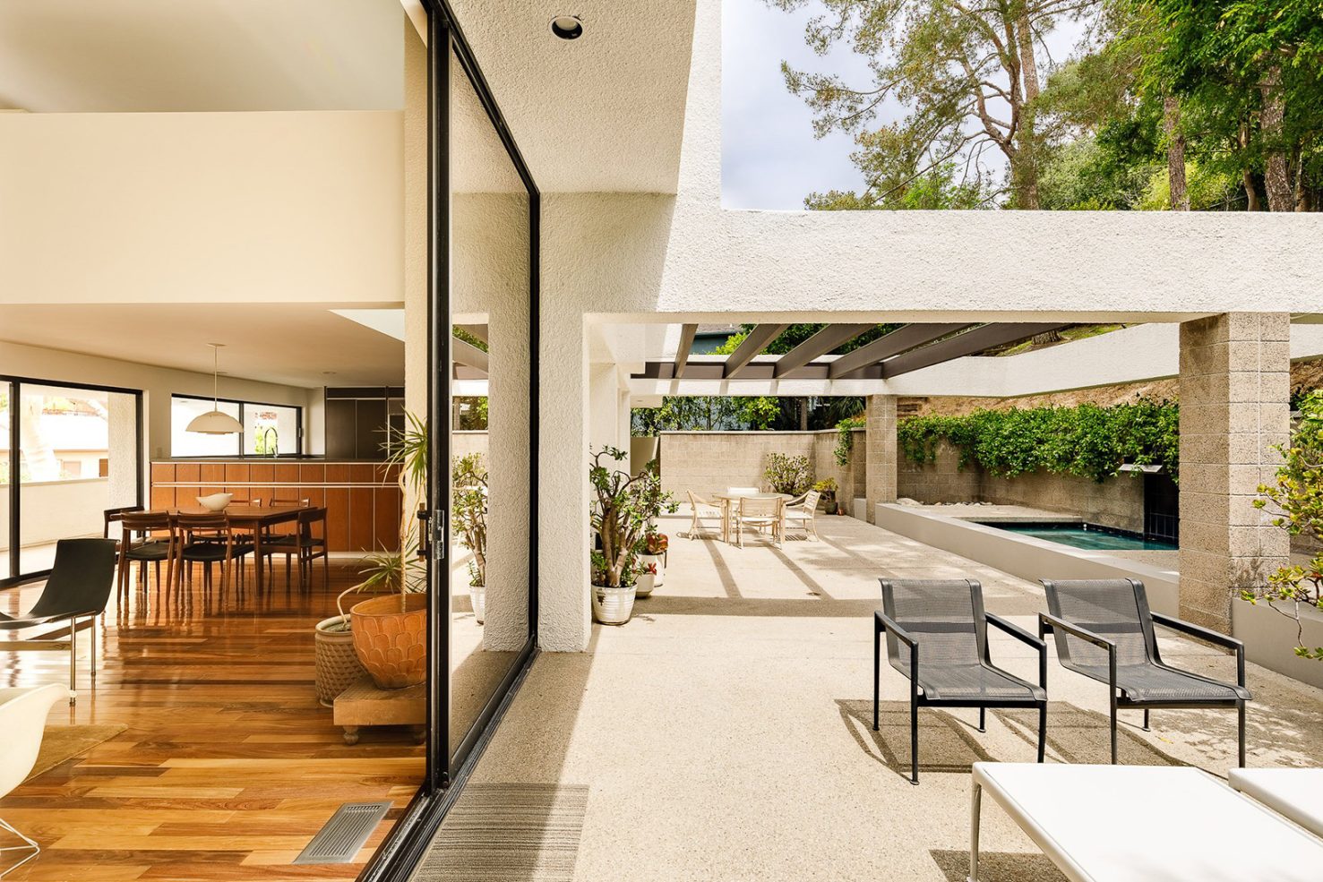 A Buff & Hensman masterpiece hits the market in Pasadena - The Spaces