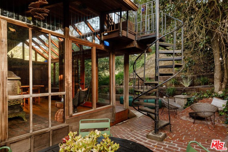 Midcentury ‘treehouse’ home in Los Angeles asks $1.795m - The Spaces