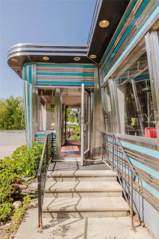 A retro prefab diner is for sale in the Hudson Valley - The Spaces