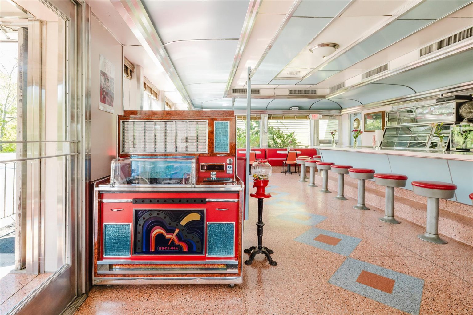 A retro prefab diner is for sale in the Hudson Valley - The Spaces
