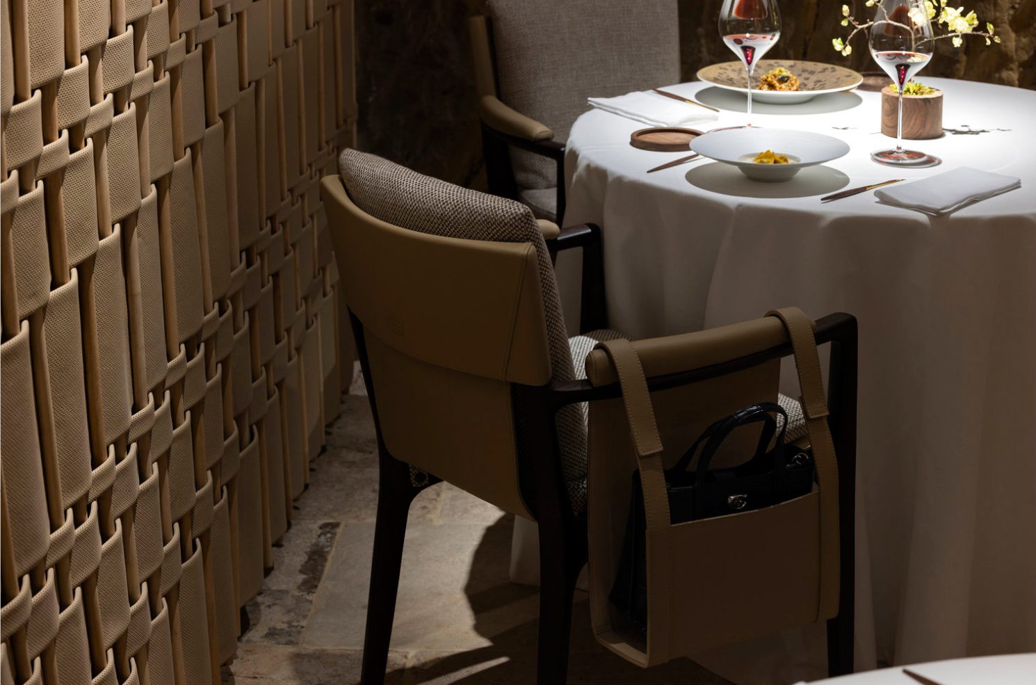 Foster + Partners designs a jewel of a restaurant inside Tuscany’s ...