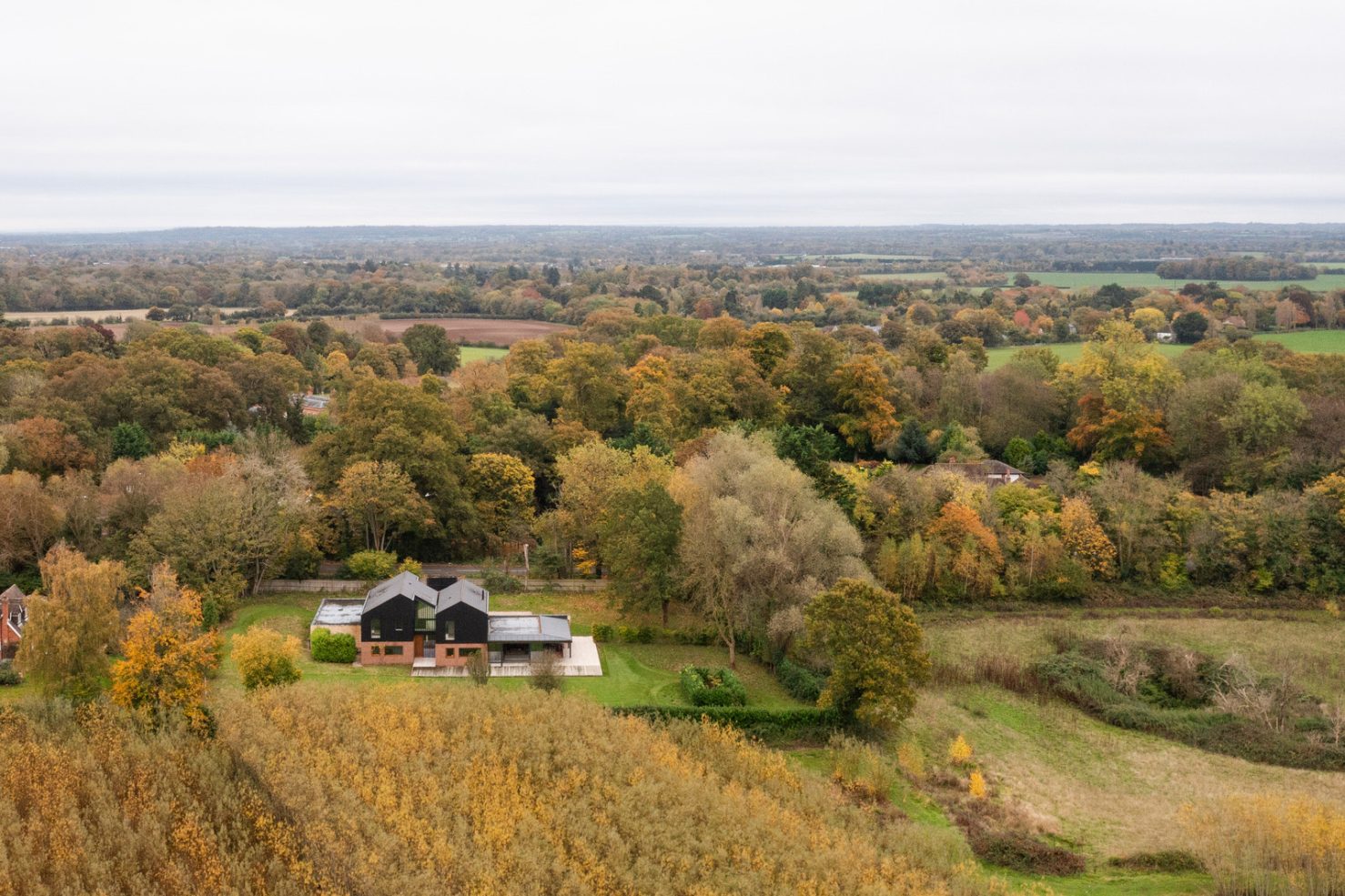 Split House is an award-winning home of two halves in the Chilterns ...