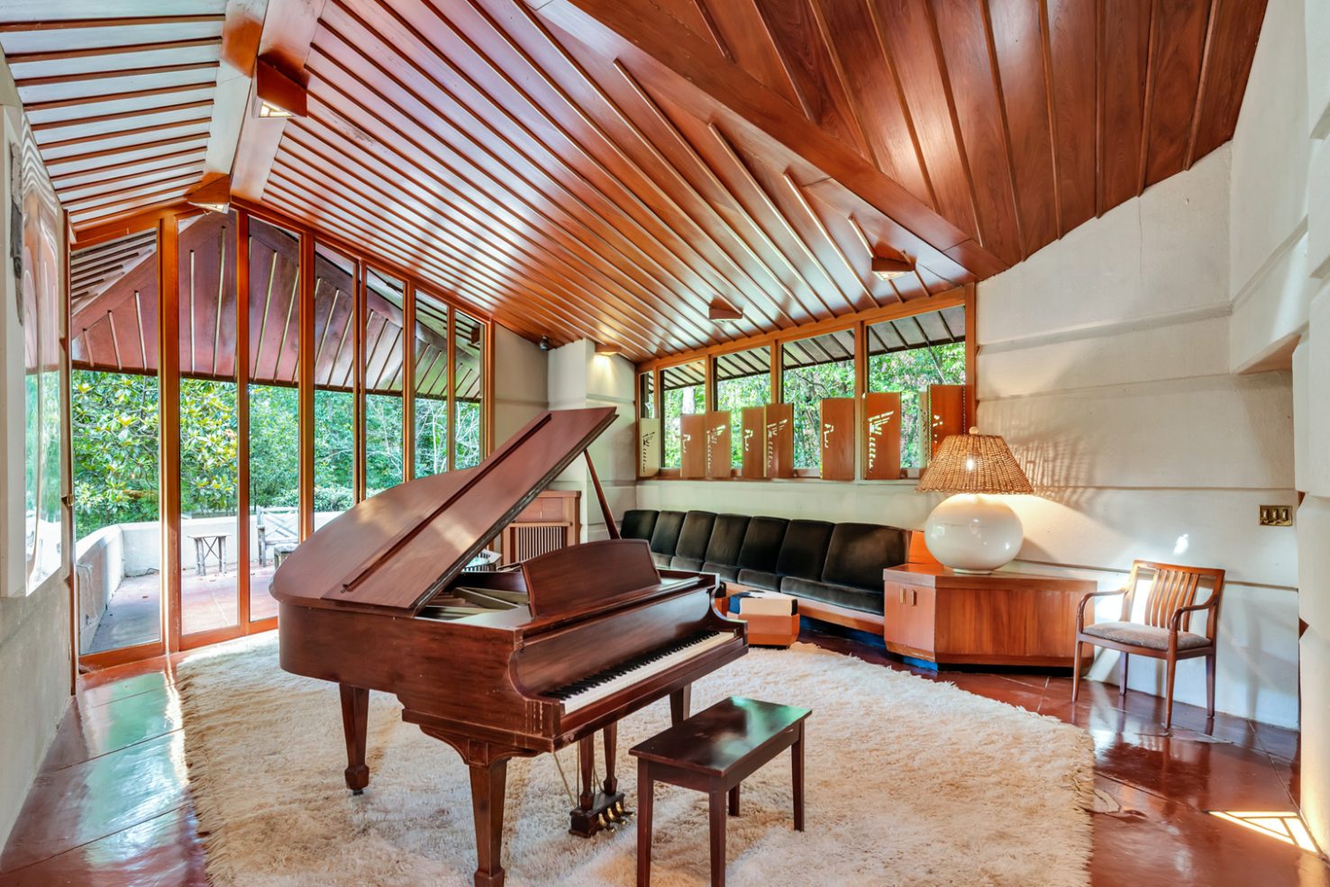 Buy a historic Frank Lloyd Wright home in Mississippi for $2.5 million ...