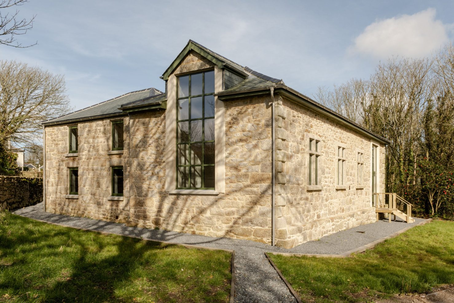 In Cornwall, a converted schoolhouse offers a world of possibility ...