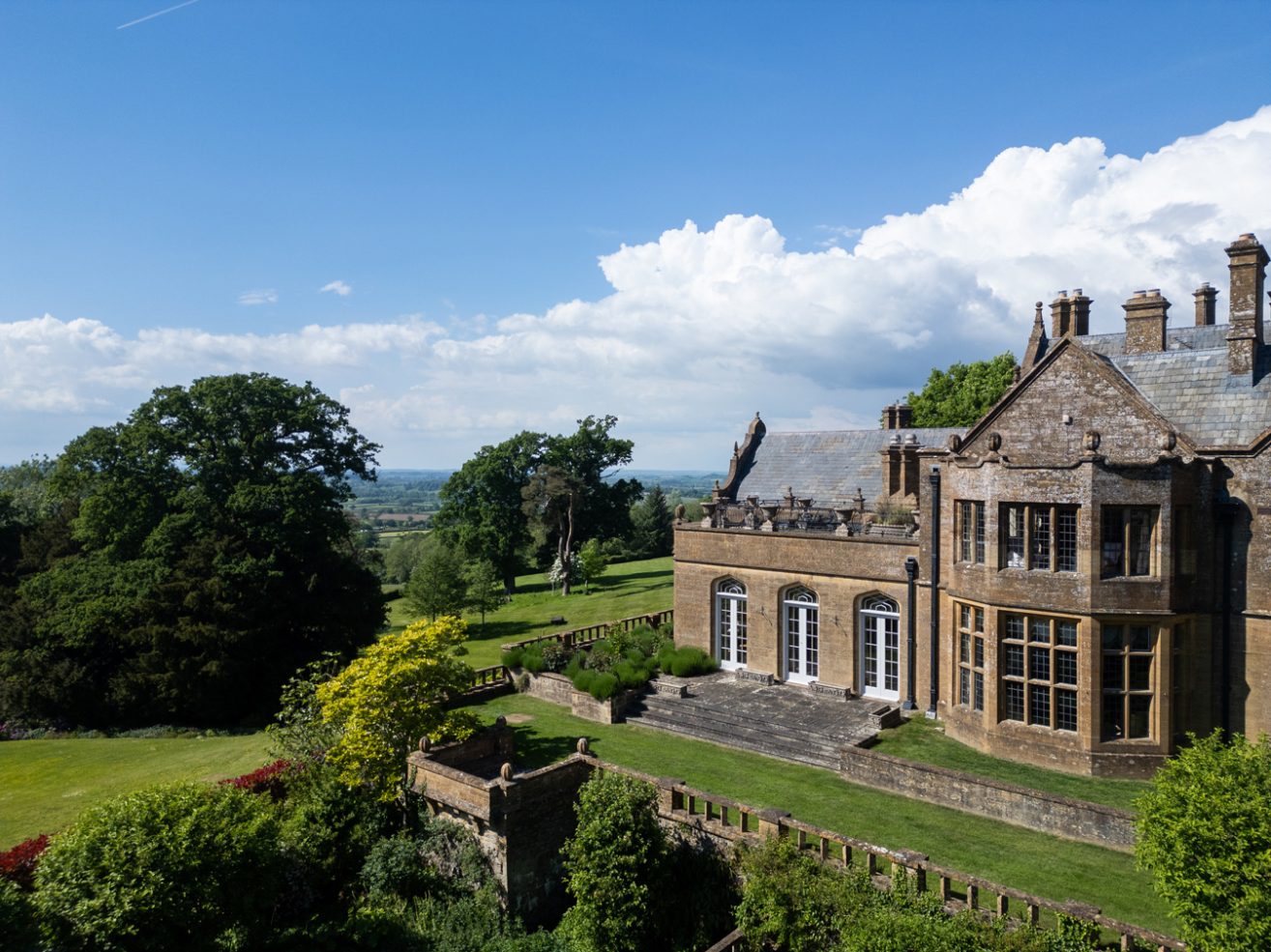 A palatial English estate hits the market for just under £10m - The Spaces