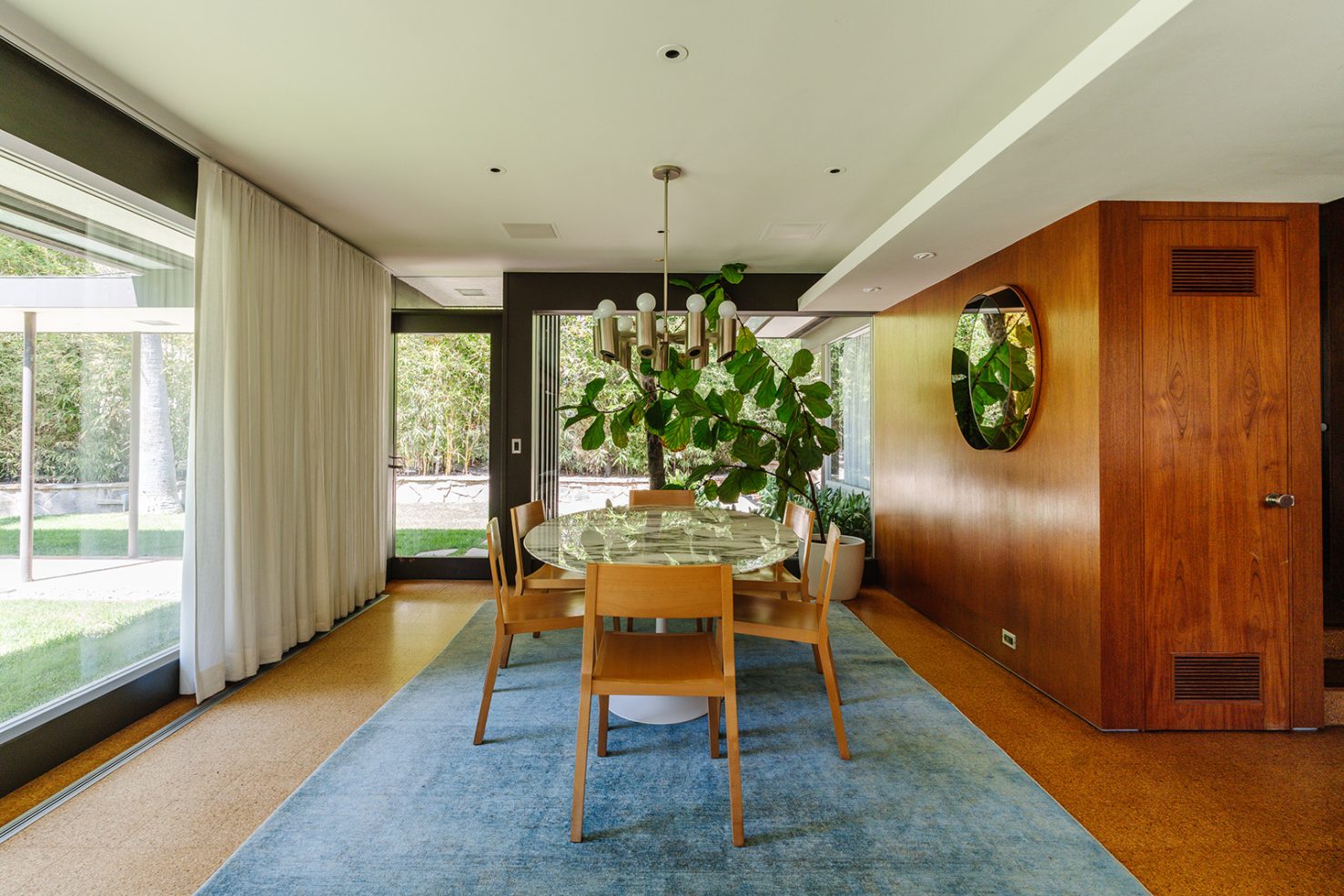 Tour the only Case Study House designed by Richard Neutra - The Spaces