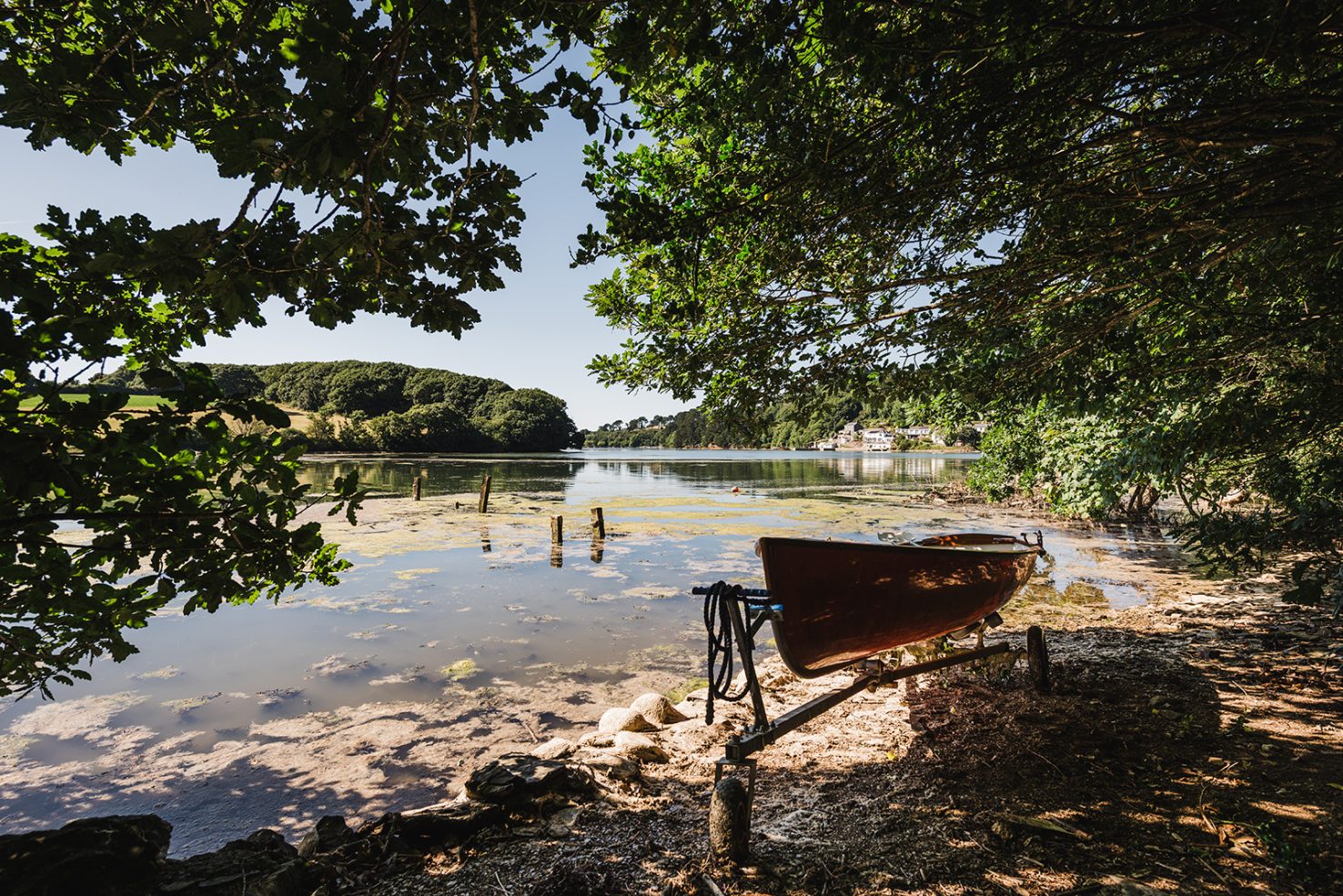 This Grade II-listed riverside estate offers a foothold in Cornwall ...