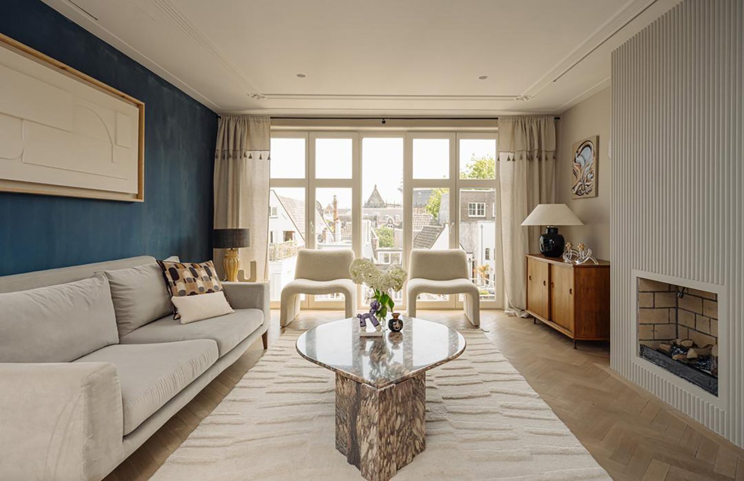 Live vertically in a 17th-century Amsterdam canal house - The Spaces